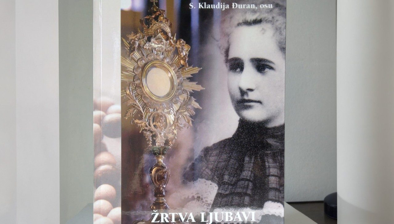 Osvrt na knjigu “Žrtva ljubavi u žaru euharistije”, životopis službenice Božje Klaudije Boellein ...